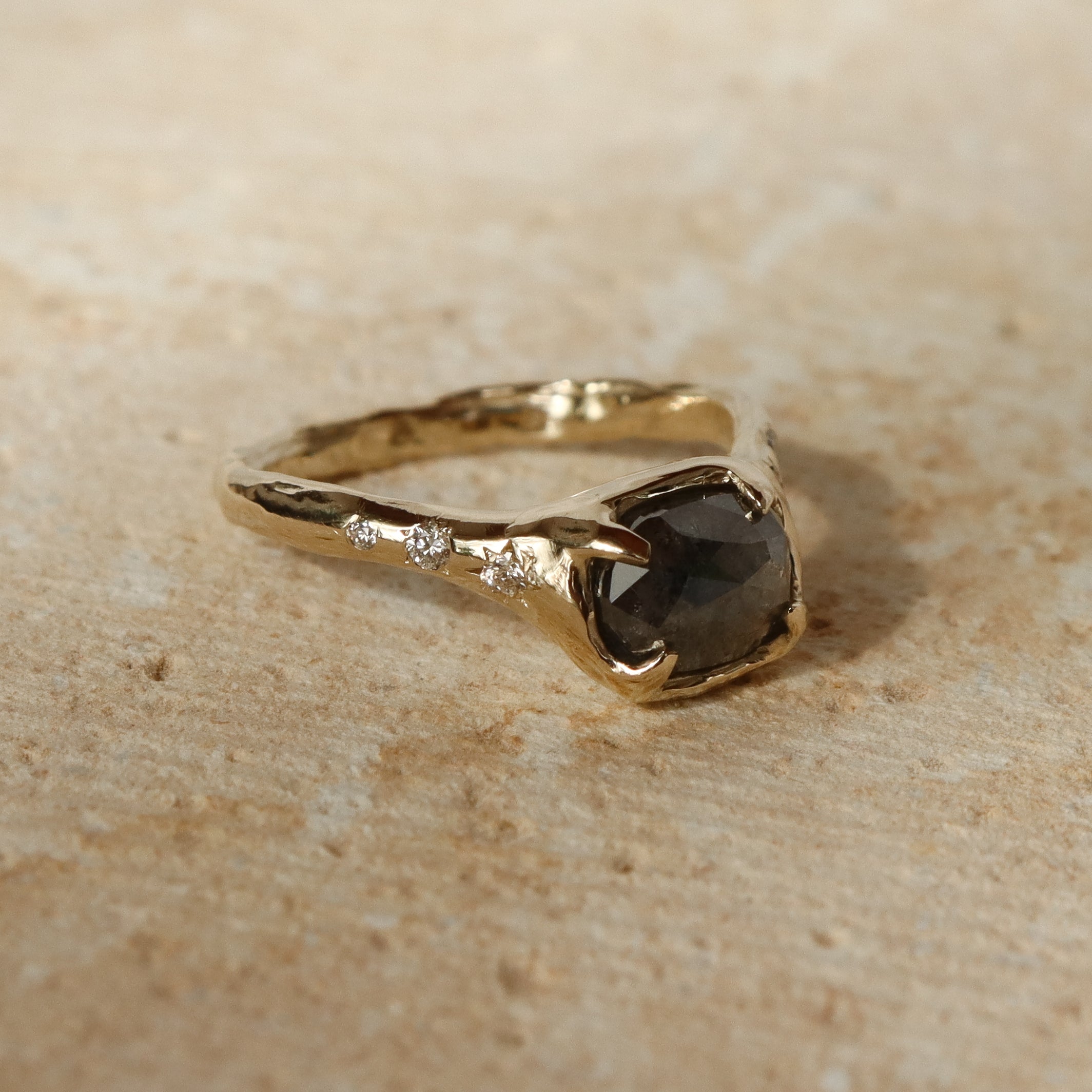 Custom Realm and Atlas Rings – From Isla