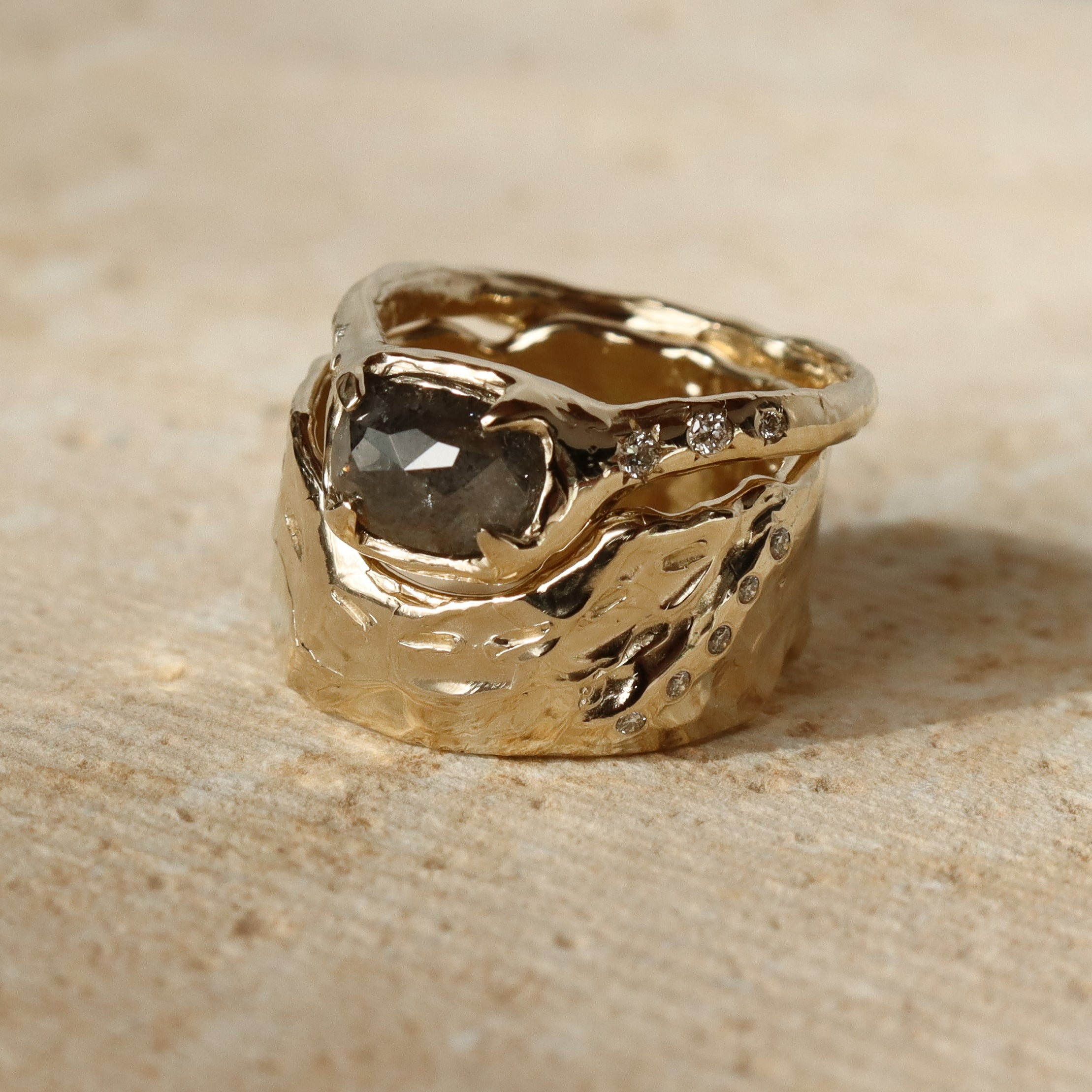 Custom Realm and Atlas Rings – From Isla