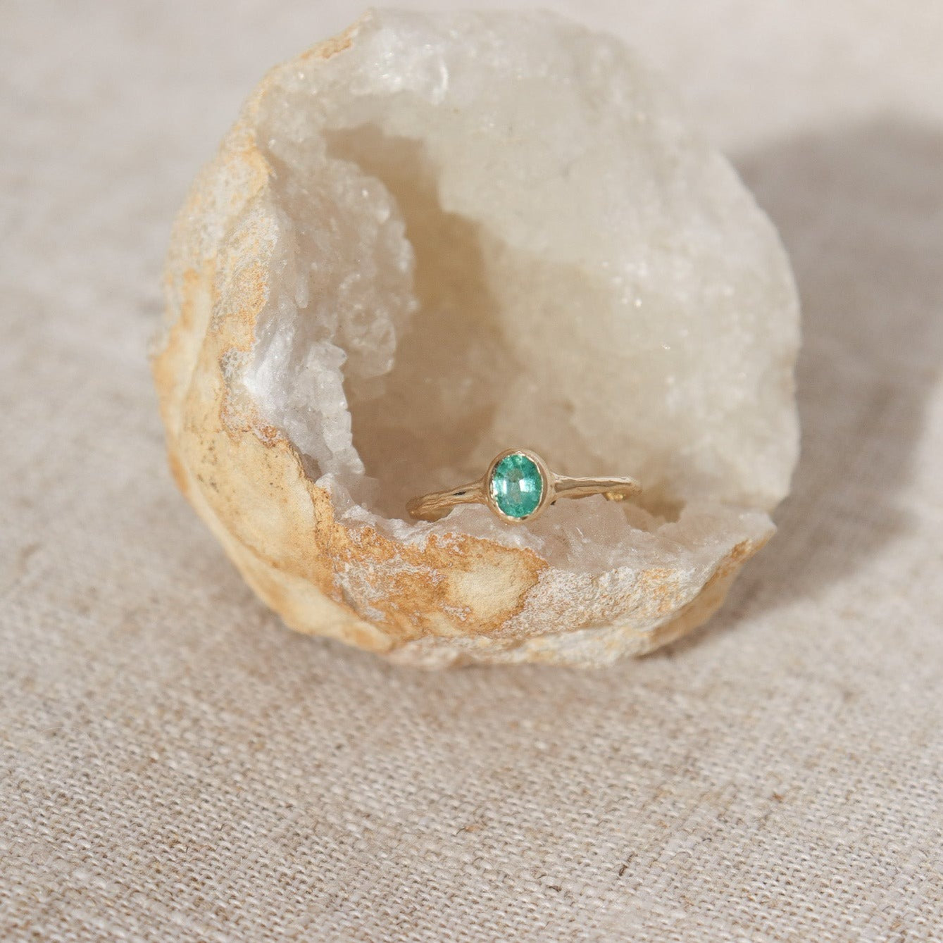 Mini Oval Emerald Ring | Emerald, 14k Gold – From Isla