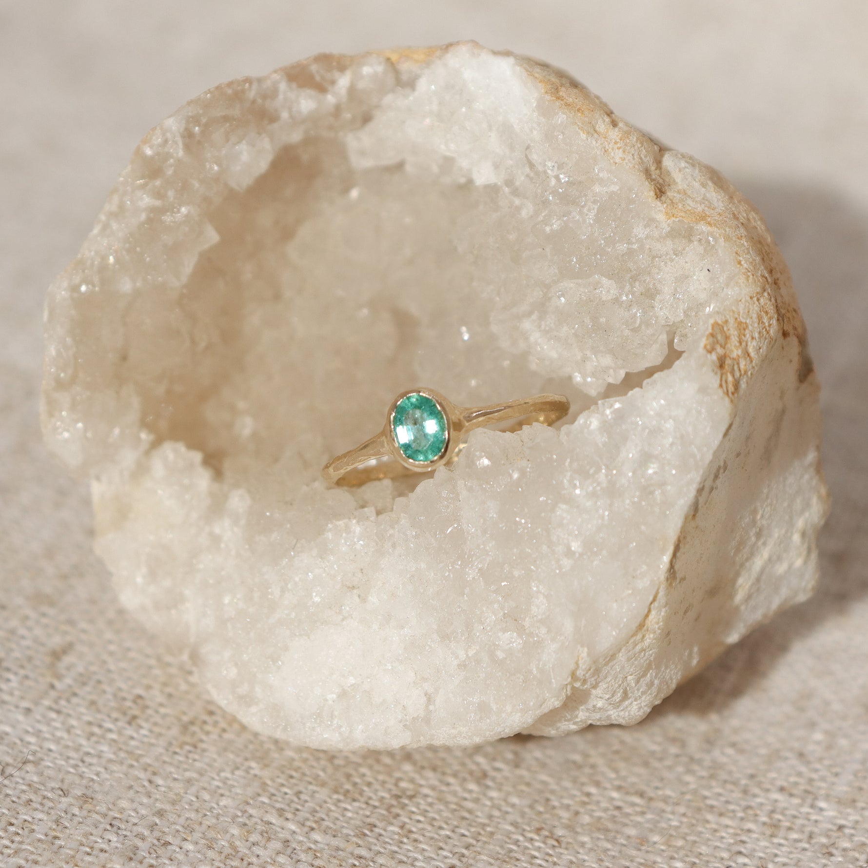 Mini Oval Emerald Ring | Emerald, 14k Gold – From Isla